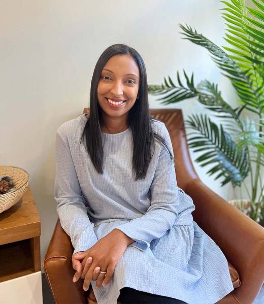 Nurtured Mums Psychology - About Carmel